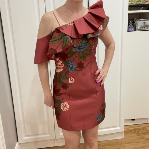 KEEPSAKE the Label | Dresses | Keepsake Dress Perfect For Wedding ...